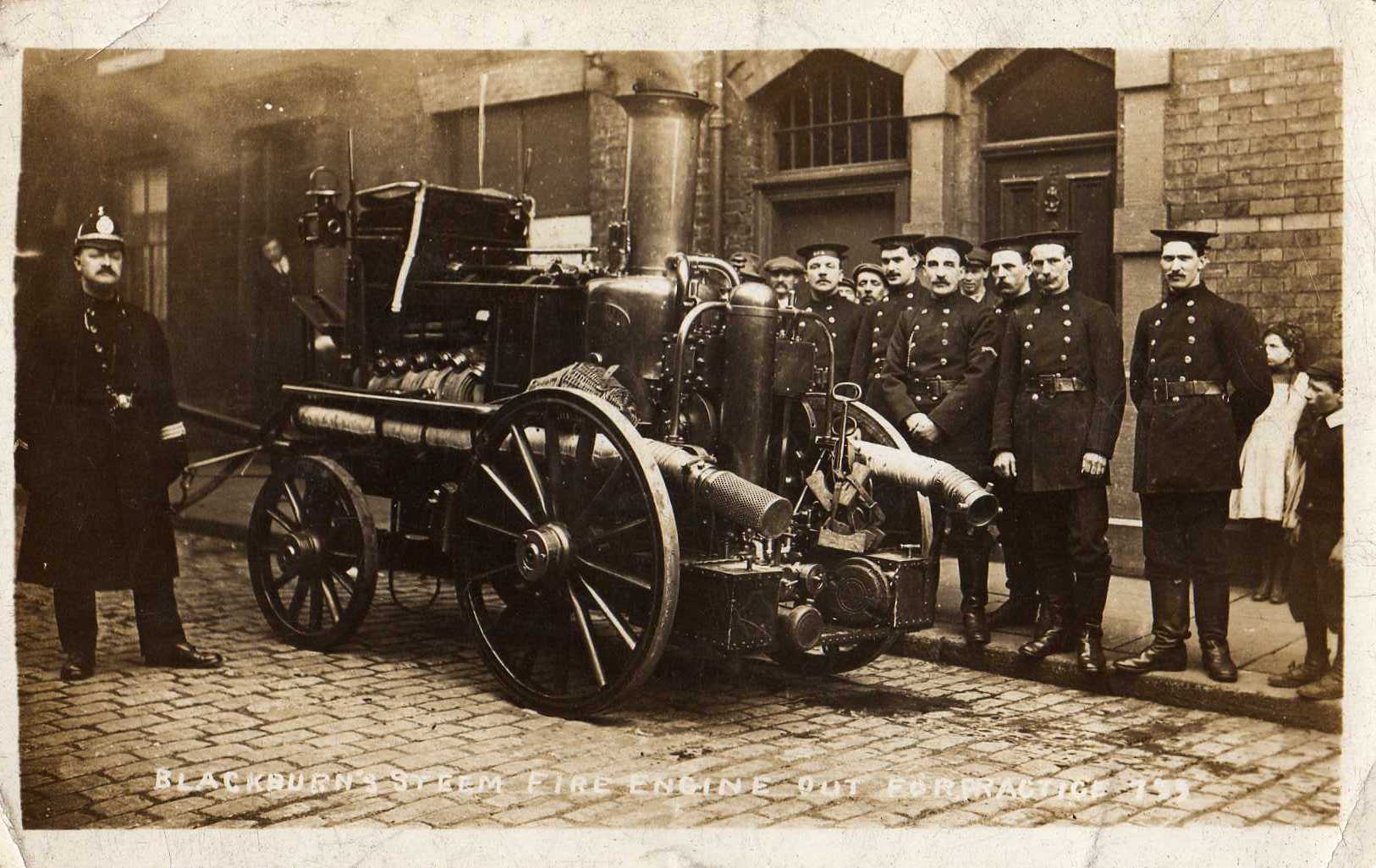 The end of the Horse drawn Steam Fire Engine era. | | Blackburn Fire ...