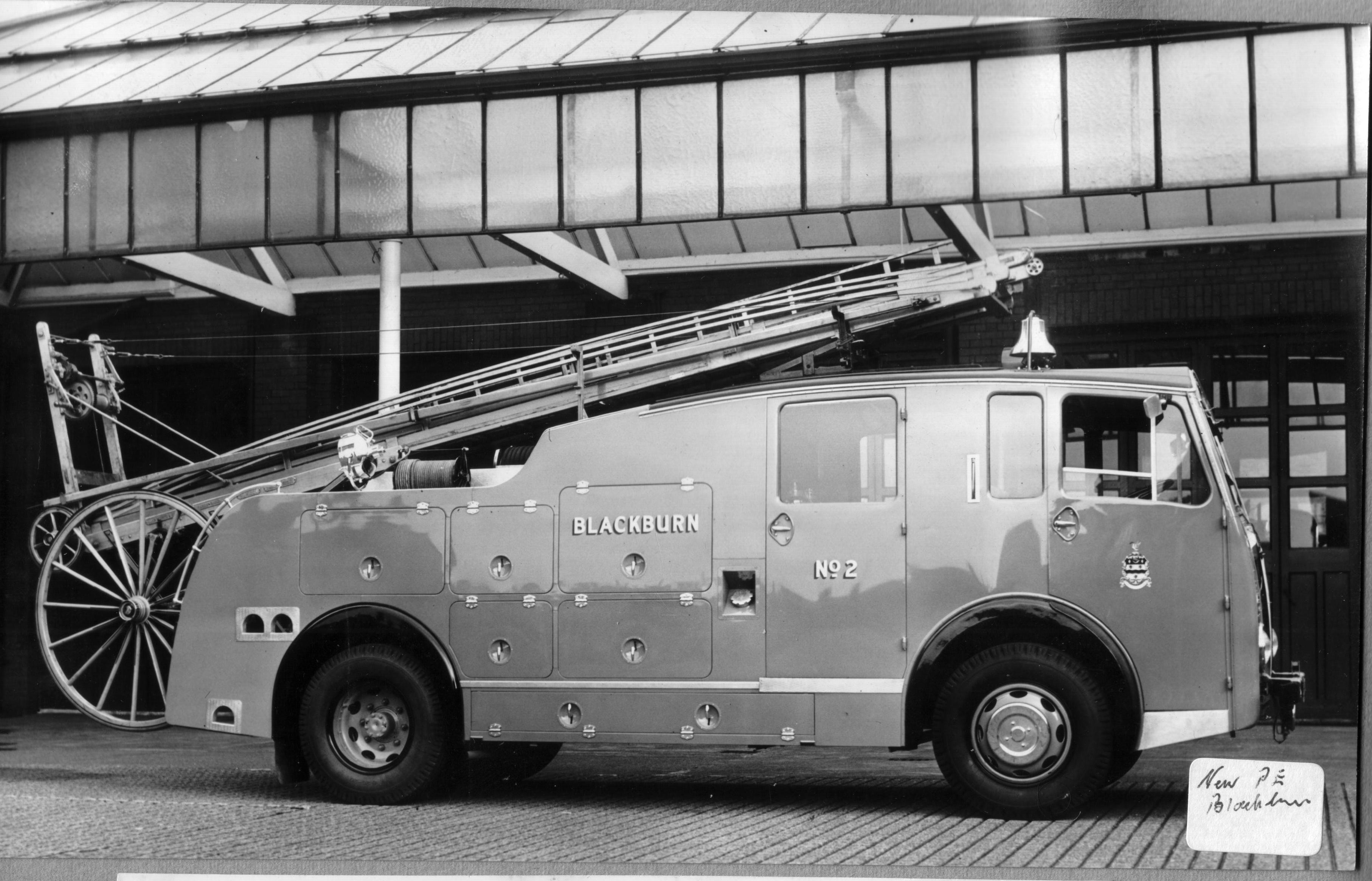 Photos Of 2 New Acquisitions The Pump Escape And Turntable Ladder ...
